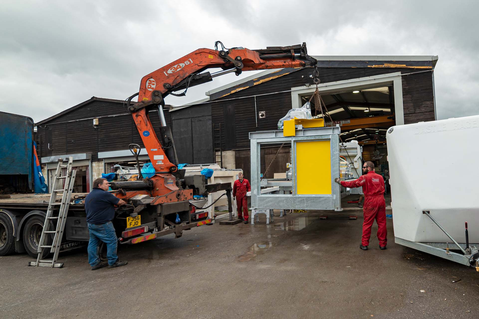 GRANITE WORKTOP FACTORY: OUR NEW CNC SAW
